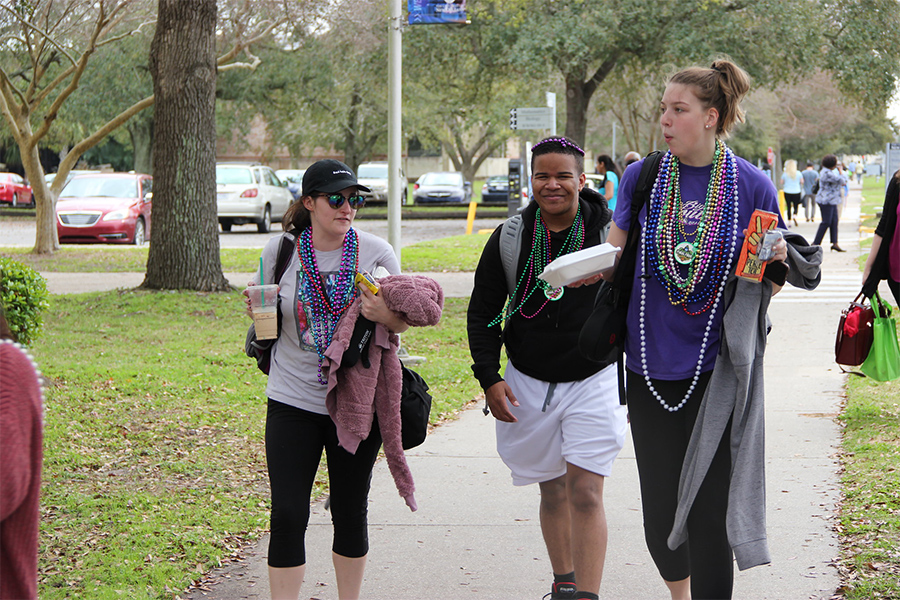 The Krewe of UNO Rolls Through Campus With Annual Mardi Gras Parade ...